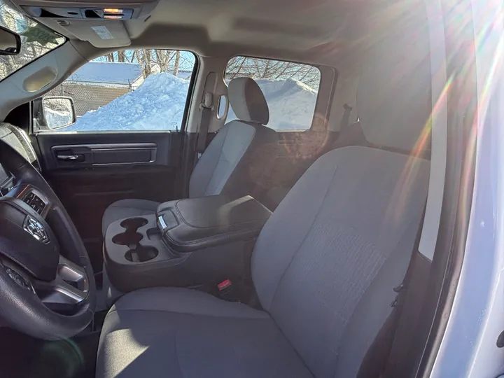 2023 Ram Classic SLT | Inventaire | Richard Auto Sales